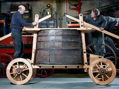 Treasures of London – Restored 17th century fire engine… – Exploring London