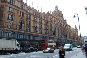 8 historic department stores – Exploring London